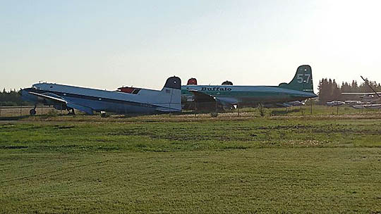Hay River/Merlyn Carter Airport